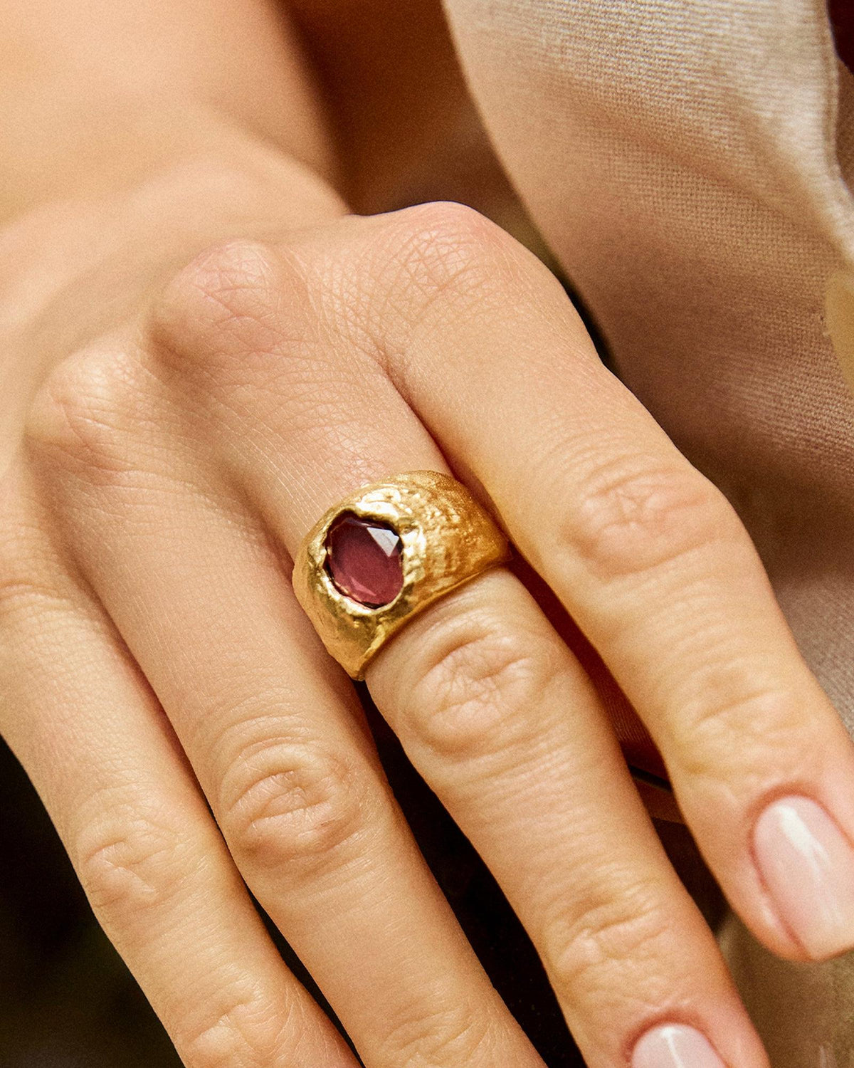 Agapée - Carmen Rosewood Ring