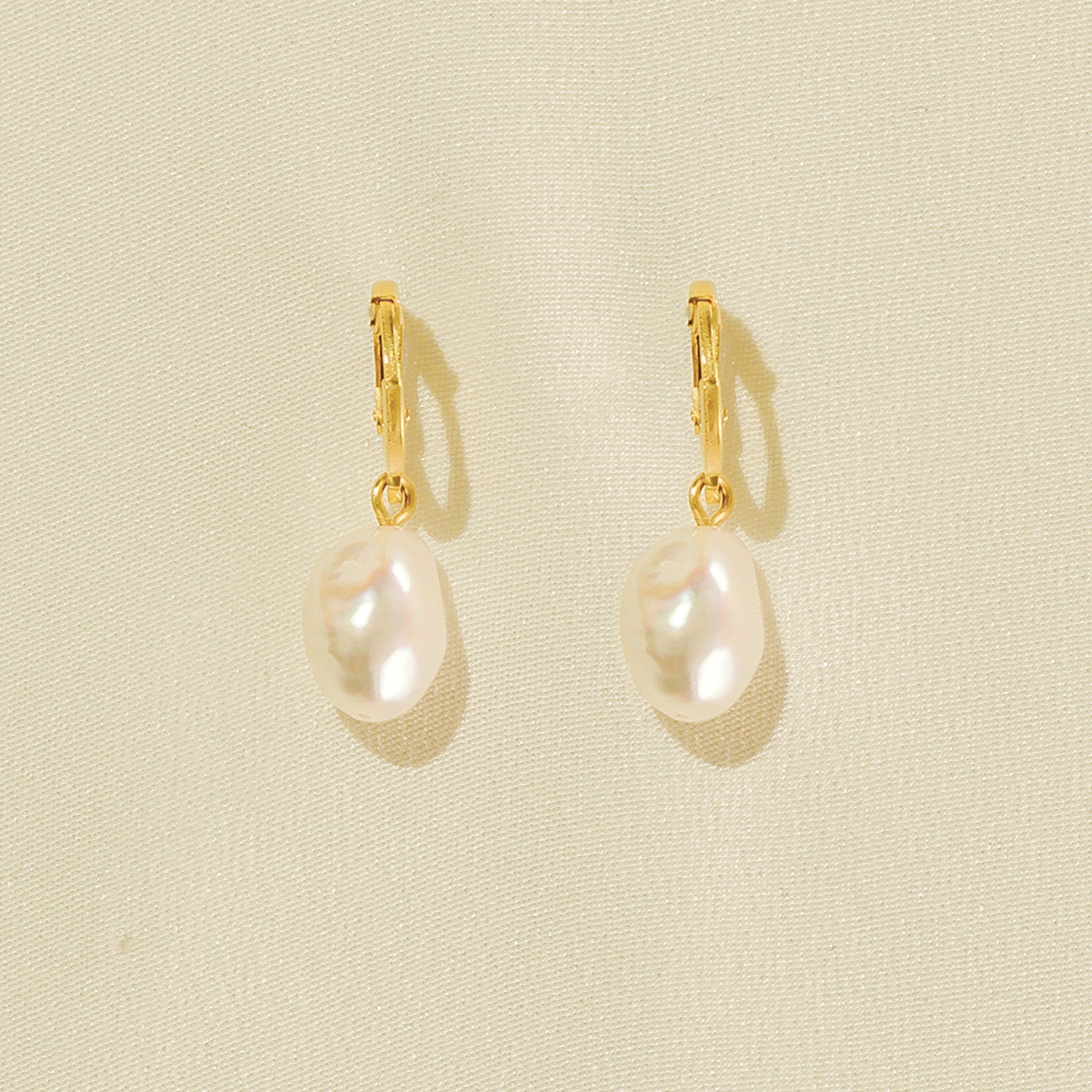 Agapée - Estée Pearl Earrings